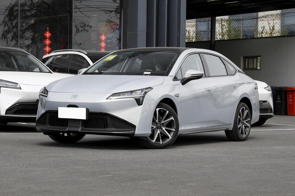 GAC AION S EV รถยนต์ไฟฟ้าพวงมาลัยซ้าย รถ SUV ไฟฟ้าล้วนวิ่งทางไกล 1008 กม